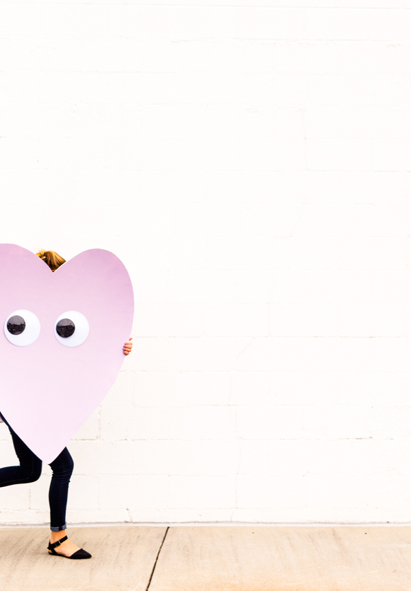DIY Telegram Idea: Giant Googly Eye Heart for Valentine's Day - Paper ...