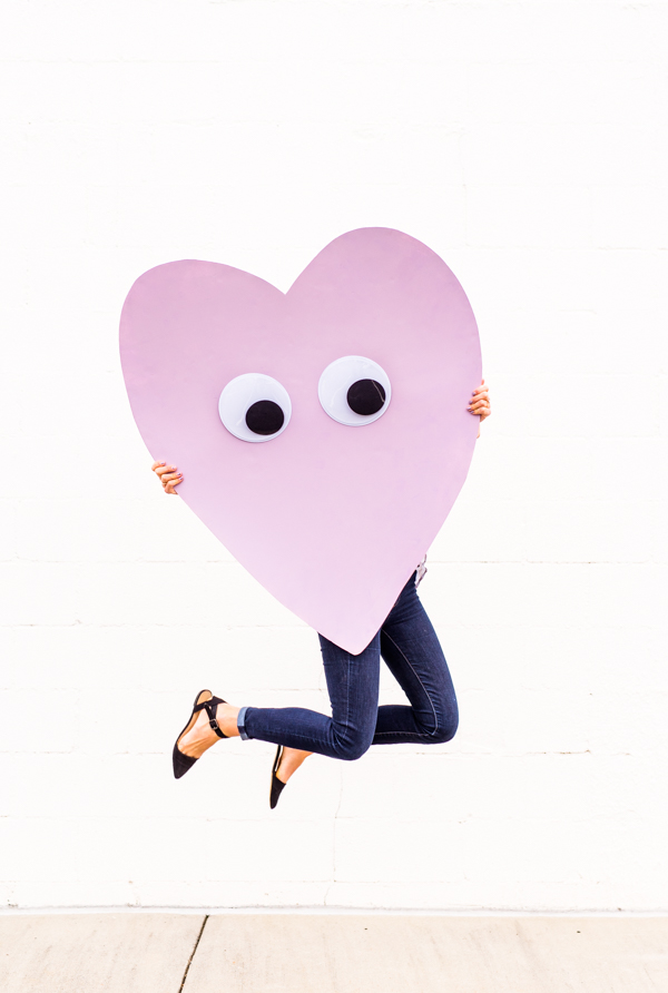 DIY Telegram Idea: Giant Googly Eye Heart for Valentine's Day - Paper ...