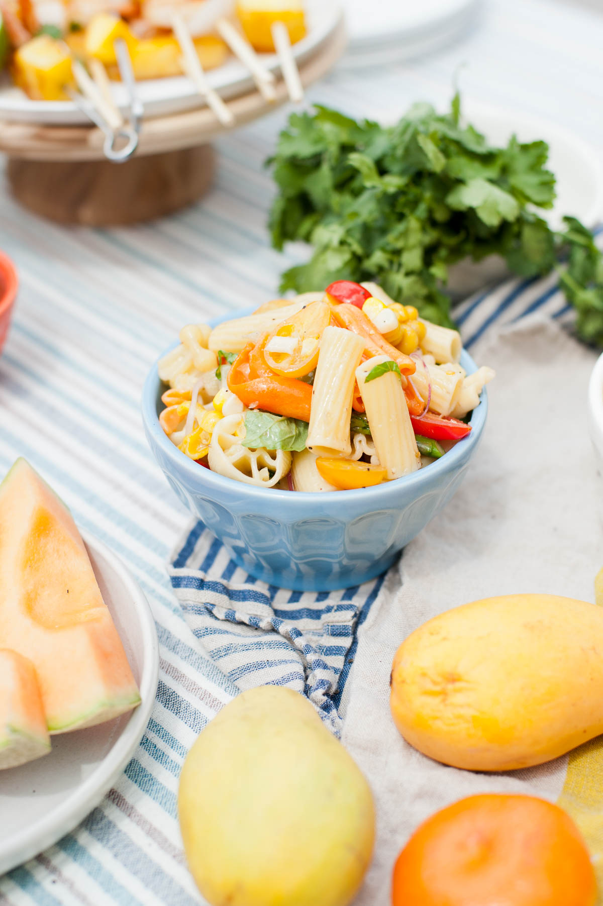 Outdoor Summer Entertaining Ideas and Recipes - Paper and Stitch