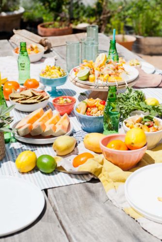Outdoor Summer Entertaining Ideas and Recipes - Paper and Stitch