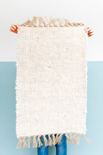 5 Minute Home Decor Hack: How to Make an Easy Woven Wall Hanging