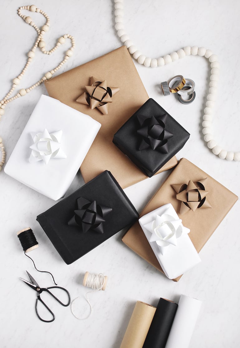 33 DIY Gift Wrap Ideas for the Holidays