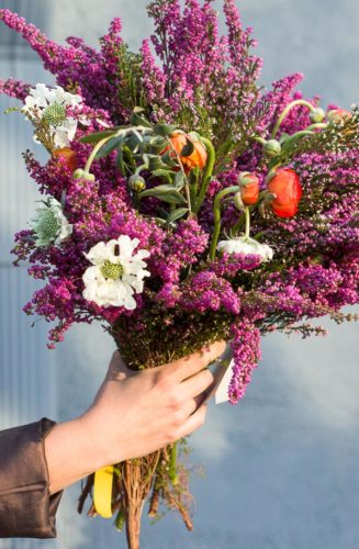 Surprise! A DIY Doorstep Flower Bomb Idea - Paper and Stitch