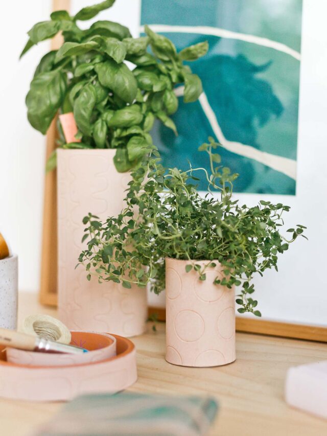 3 COOL (DIY) THINGS TO MAKE WITH LEATHER RIGHT NOW STORY - Paper and Stitch