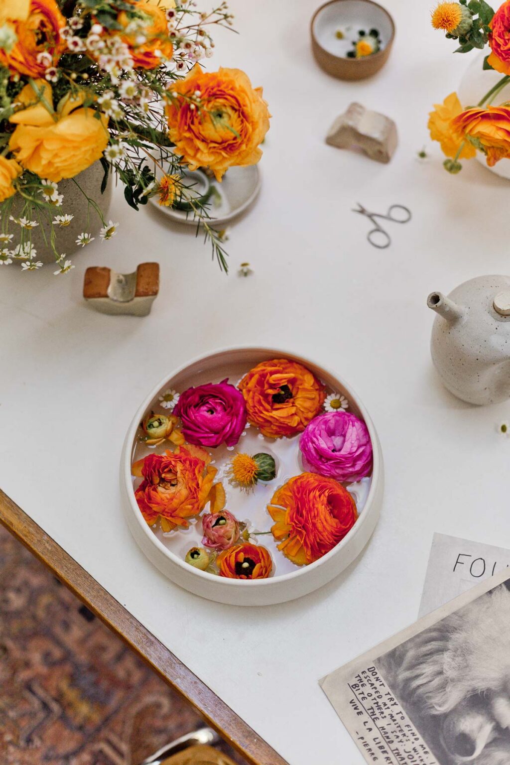 7 Flower Hacks: Arranging Flowers at Home like a Pro