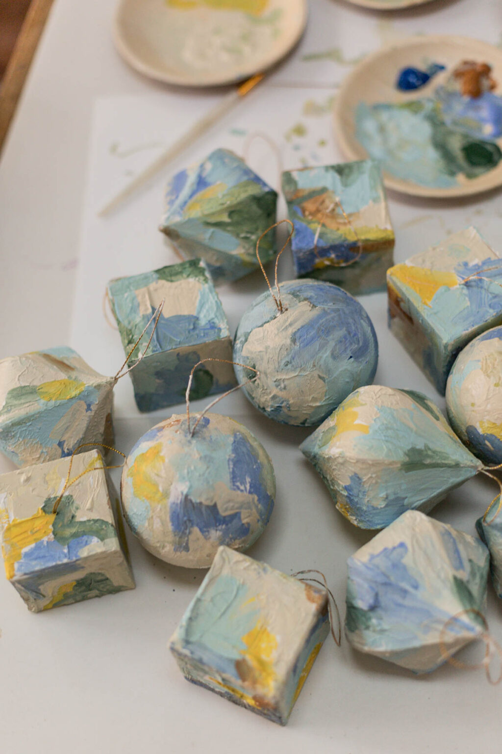 How to Make Plaster Ornaments (DIY) - Paper and Stitch