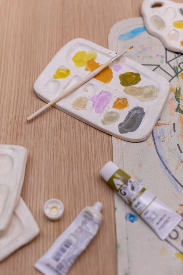 How to Make Paint Palettes with Air Dry Clay - Paper and Stitch