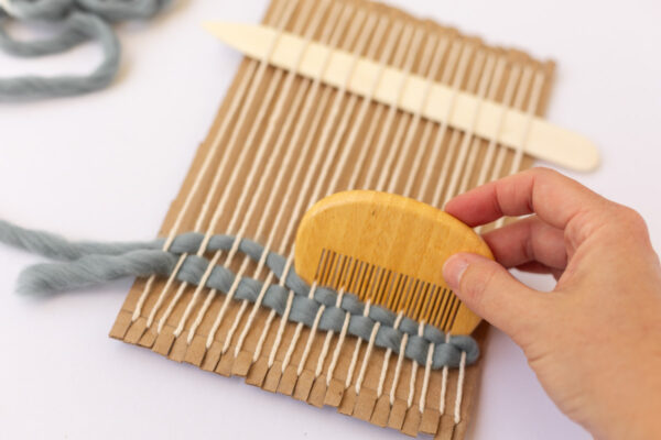 How to Make a Cardboard Loom - Paper and Stitch